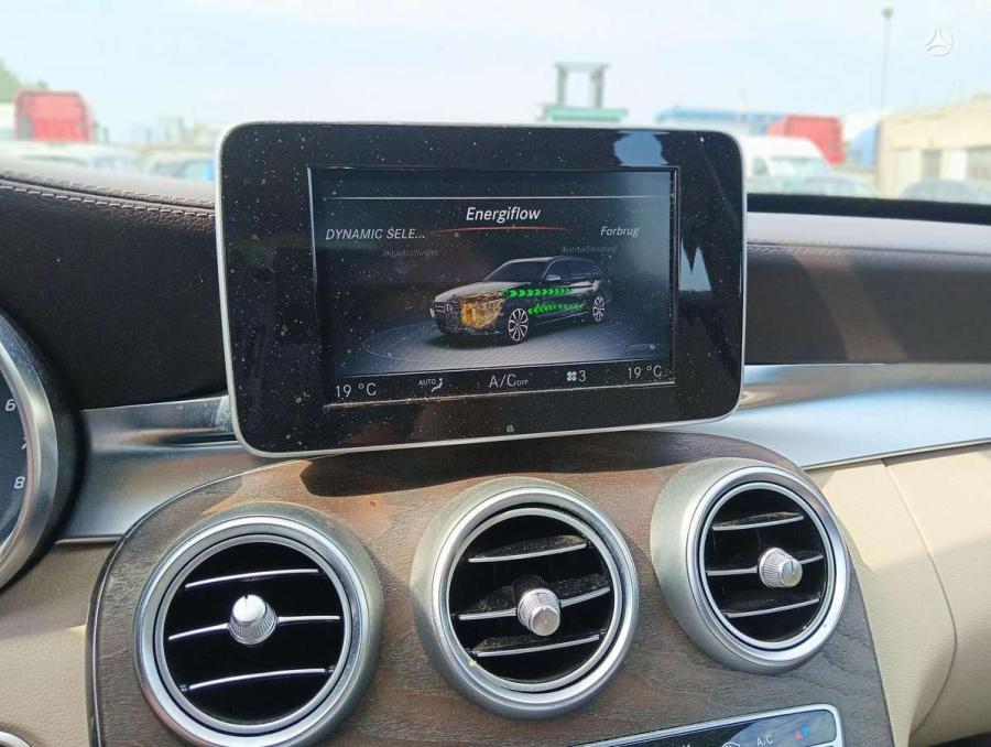 Zils Mercedes-Benz C 350 2015 Marijampole, ar dzinēja tilpumu 1.99 L un nobraukumu 341 tūkst. km par 5950 €, foto 27 vietnē AUTOMOTO.COM.LV
