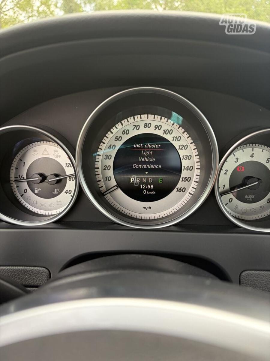 Pelēks Mercedes-Benz C 350 2014 Šauļi, ar dzinēja tilpumu 3.50 L un nobraukumu 229 tūkst. km par 9300 €, foto 15 vietnē AUTOMOTO.COM.LV