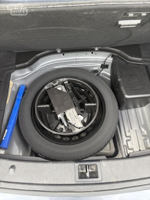 Pelēks Mercedes-Benz C 350 2014 Šauļi, ar dzinēja tilpumu 3.50 L un nobraukumu 229 tūkst. km par 9300 €, foto 18 vietnē AUTOMOTO.COM.LV