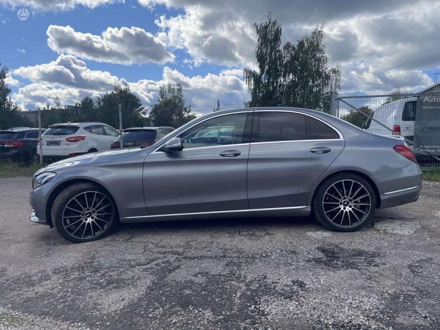 Grey Mercedes-Benz C 350 2015 in Telschi, with an engine capacity of 1.99 L and mileage of 230 thousand km for 14499 €, photo 7 on AUTOMOTO.COM.LV