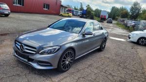 Grey Mercedes-Benz C 350 2015 in Telschi, with an engine capacity of 1.99 L and mileage of 230 thousand km for 14499 €, photo 12 on AUTOMOTO.COM.LV