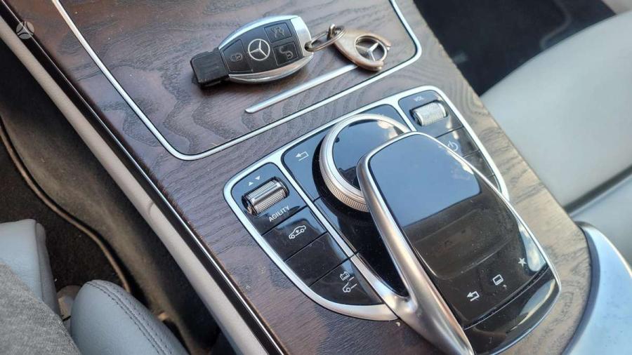 Grey Mercedes-Benz C 350 2015 in Telschi, with an engine capacity of 1.99 L and mileage of 230 thousand km for 14499 €, photo 35 on AUTOMOTO.COM.LV