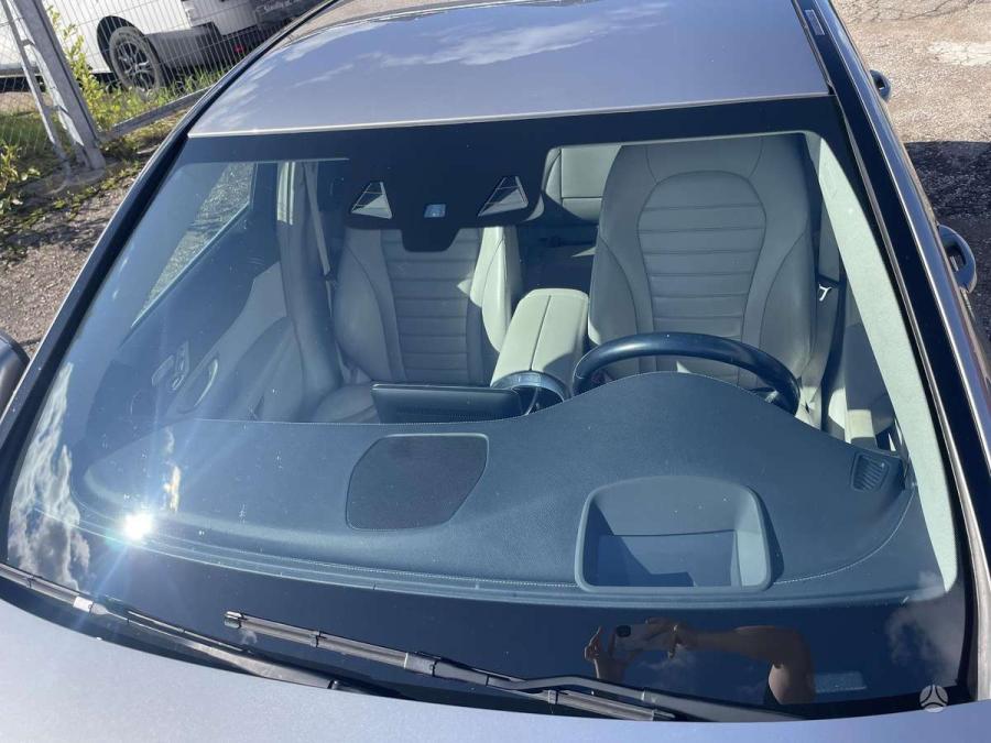 Grey Mercedes-Benz C 350 2015 in Telschi, with an engine capacity of 1.99 L and mileage of 230 thousand km for 14499 €, photo 39 on AUTOMOTO.COM.LV