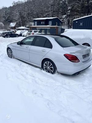 Grey Mercedes-Benz C 350 2016 in Kaunas, with an engine capacity of 1.99 L and mileage of 220 thousand km for 17200 €, photo 6 on AUTOMOTO.COM.LV