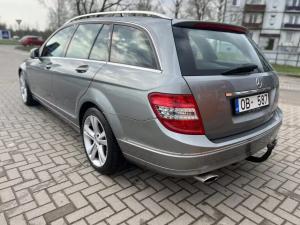 Серый Мерседес Ц 350 2009 в Екабпилс, объемом двигателя 3.00 л и пробегом 302 тыс. км за 6300 €, фото 8 на AUTOMOTO.COM.LV