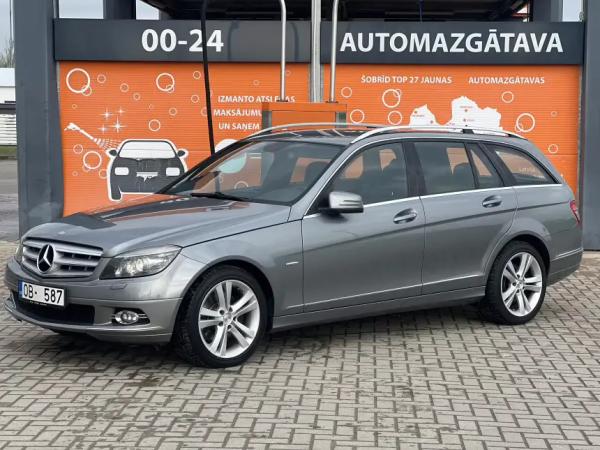 Pelēks Mercedes-Benz C 350 2009 Jēkabpils, ar dzinēja tilpumu 3.00 L un nobraukumu 302 tūkst. km par 6300 €, foto 9 vietnē AUTOMOTO.COM.LV