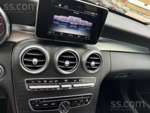 Pelēks Mercedes-Benz C 350 2015 Rīga, ar dzinēja tilpumu 2.00 L un nobraukumu 303 tūkst. km par 11300 €, foto 11 vietnē AUTOMOTO.COM.LV