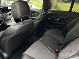 Pelēks Mercedes-Benz C 350 2015 Rīga, ar dzinēja tilpumu 2.00 L un nobraukumu 303 tūkst. km par 11300 €, foto 22 vietnē AUTOMOTO.COM.LV