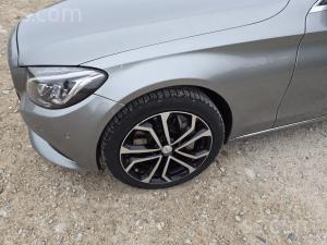 Pelēks Mercedes-Benz C 350 2015 Liepāja, ar dzinēja tilpumu 2.00 L un nobraukumu 233 tūkst. km par 12500 €, foto 6 vietnē AUTOMOTO.COM.LV