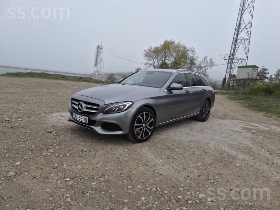 Pelēks Mercedes-Benz C 350 2015 Liepāja, ar dzinēja tilpumu 2.00 L un nobraukumu 233 tūkst. km par 12500 €, foto 15 vietnē AUTOMOTO.COM.LV