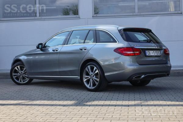 Pelēks Mercedes-Benz C 350 2015 Rīga, ar dzinēja tilpumu 2.00 L un nobraukumu 0 tūkst. km par 12995 €, foto 6 vietnē AUTOMOTO.COM.LV