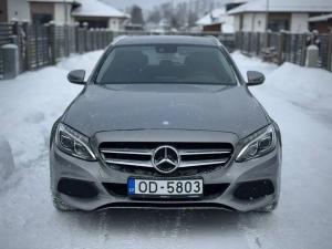 Серый Мерседес Ц 350 2015 в Елгава, объемом двигателя 2.00 л и пробегом 263 тыс. км за 11000 €, фото 8 на AUTOMOTO.COM.LV