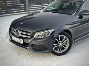 Grey Mercedes-Benz C 350 2015 in Jelgava, with an engine capacity of 2.00 L and mileage of 214 thousand km for 11700 €, photo 3 on AUTOMOTO.COM.LV