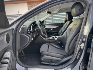 Grey Mercedes-Benz C 350 2015 in Jelgava, with an engine capacity of 2.00 L and mileage of 214 thousand km for 11700 €, photo 9 on AUTOMOTO.COM.LV