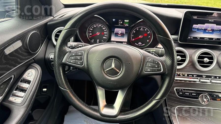 Pelēks Mercedes-Benz C 350 2015 Liepāja, ar dzinēja tilpumu 2.00 L un nobraukumu 250 tūkst. km par 12500 €, foto 17 vietnē AUTOMOTO.COM.LV