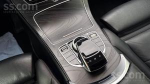 Pelēks Mercedes-Benz C 350 2015 Liepāja, ar dzinēja tilpumu 2.00 L un nobraukumu 250 tūkst. km par 12500 €, foto 25 vietnē AUTOMOTO.COM.LV