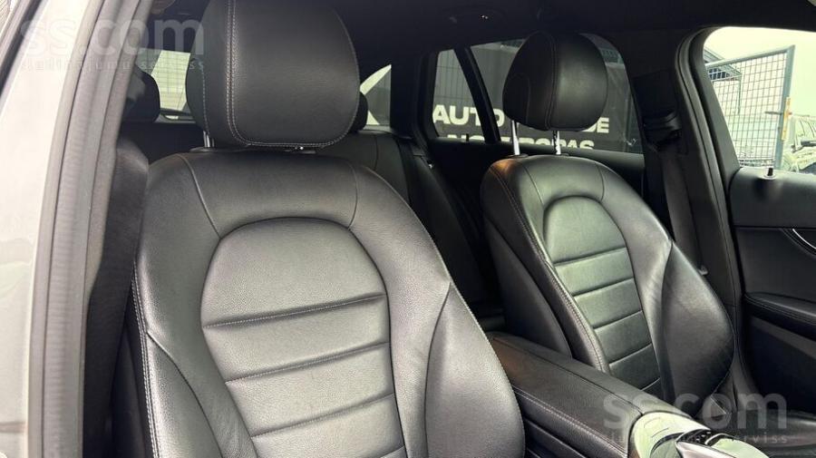 Pelēks Mercedes-Benz C 350 2015 Liepāja, ar dzinēja tilpumu 2.00 L un nobraukumu 250 tūkst. km par 12500 €, foto 28 vietnē AUTOMOTO.COM.LV