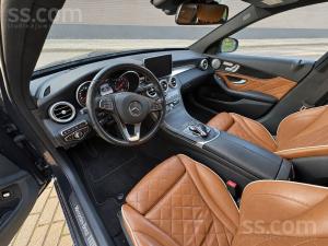Серый Мерседес Ц 350 2015 в Цесис, объемом двигателя 2.00 л и пробегом 278 тыс. км за 12990 €, фото 12 на AUTOMOTO.COM.LV