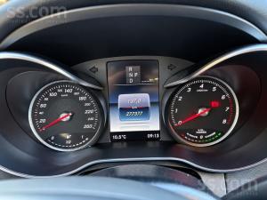 Серый Мерседес Ц 350 2015 в Цесис, объемом двигателя 2.00 л и пробегом 278 тыс. км за 12990 €, фото 13 на AUTOMOTO.COM.LV