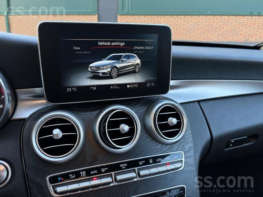 Серый Мерседес Ц 350 2015 в Цесис, объемом двигателя 2.00 л и пробегом 278 тыс. км за 12990 €, фото 14 на AUTOMOTO.COM.LV