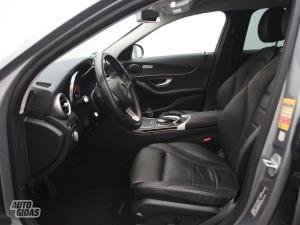 Grey Mercedes-Benz C 350 2016 in Vilnius, with an engine capacity of 2.00 L and mileage of 206 thousand km for 15199 €, photo 4 on AUTOMOTO.COM.LV