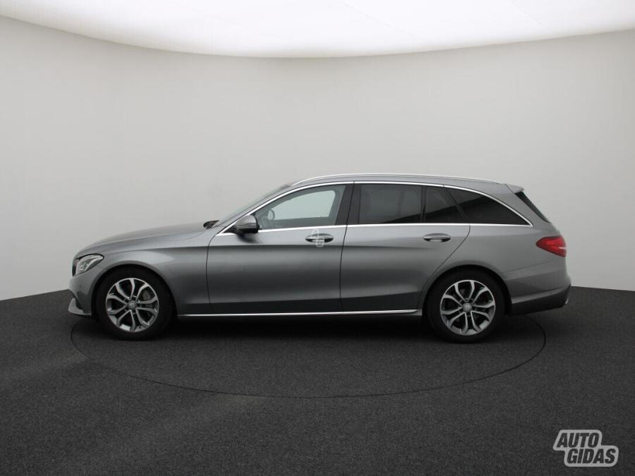 Grey Mercedes-Benz C 350 2016 in Vilnius, with an engine capacity of 2.00 L and mileage of 206 thousand km for 15199 €, photo 6 on AUTOMOTO.COM.LV