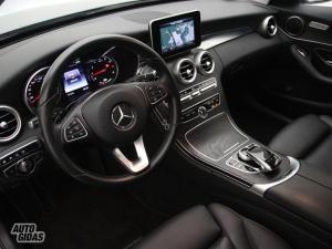 Grey Mercedes-Benz C 350 2016 in Vilnius, with an engine capacity of 2.00 L and mileage of 206 thousand km for 15199 €, photo 16 on AUTOMOTO.COM.LV