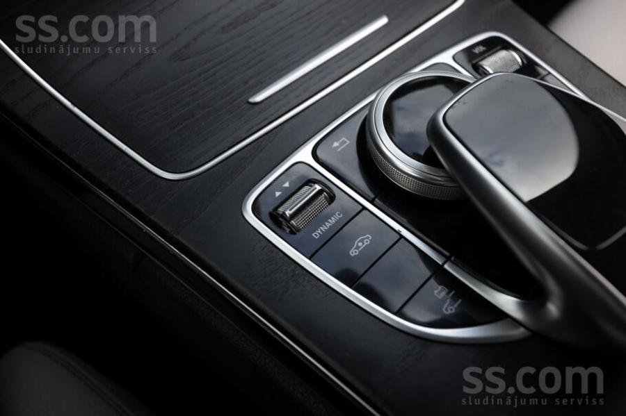Pelēks Mercedes-Benz C 350 2016 Jelgava, ar dzinēja tilpumu 2.00 L un nobraukumu 176 tūkst. km par 12900 €, foto 39 vietnē AUTOMOTO.COM.LV