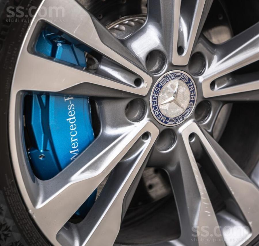 Pelēks Mercedes-Benz C 350 2016 Jelgava, ar dzinēja tilpumu 2.00 L un nobraukumu 176 tūkst. km par 12900 €, foto 45 vietnē AUTOMOTO.COM.LV