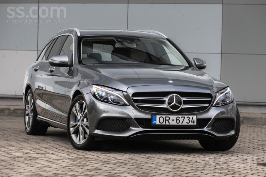 Pelēks Mercedes-Benz C 350 2016 Jelgava, ar dzinēja tilpumu 2.00 L un nobraukumu 176 tūkst. km par 12900 €, foto 3 vietnē AUTOMOTO.COM.LV