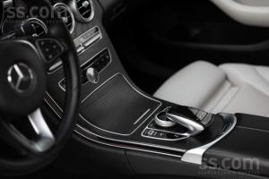 Pelēks Mercedes-Benz C 350 2016 Jelgava, ar dzinēja tilpumu 2.00 L un nobraukumu 176 tūkst. km par 12900 €, foto 10 vietnē AUTOMOTO.COM.LV