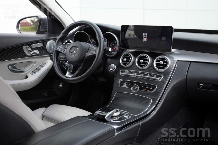Pelēks Mercedes-Benz C 350 2016 Jelgava, ar dzinēja tilpumu 2.00 L un nobraukumu 176 tūkst. km par 12900 €, foto 13 vietnē AUTOMOTO.COM.LV
