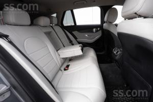 Pelēks Mercedes-Benz C 350 2016 Jelgava, ar dzinēja tilpumu 2.00 L un nobraukumu 176 tūkst. km par 12900 €, foto 15 vietnē AUTOMOTO.COM.LV