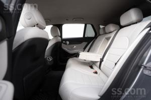 Pelēks Mercedes-Benz C 350 2016 Jelgava, ar dzinēja tilpumu 2.00 L un nobraukumu 176 tūkst. km par 12900 €, foto 16 vietnē AUTOMOTO.COM.LV
