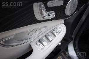 Pelēks Mercedes-Benz C 350 2016 Jelgava, ar dzinēja tilpumu 2.00 L un nobraukumu 176 tūkst. km par 12900 €, foto 17 vietnē AUTOMOTO.COM.LV