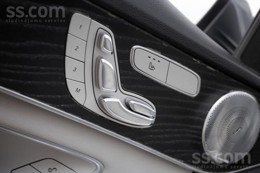 Pelēks Mercedes-Benz C 350 2016 Jelgava, ar dzinēja tilpumu 2.00 L un nobraukumu 176 tūkst. km par 12900 €, foto 18 vietnē AUTOMOTO.COM.LV