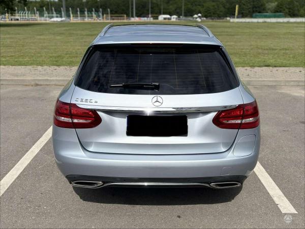 Pelēks Mercedes-Benz C 350 2017 Kauņa, ar dzinēja tilpumu 1.99 L un nobraukumu 124 tūkst. km par 17990 €, foto 9 vietnē AUTOMOTO.COM.LV
