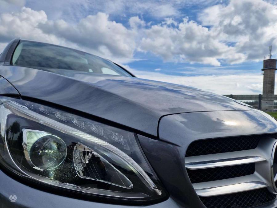 Pelēks Mercedes-Benz C 350 2017 Kauņa, ar dzinēja tilpumu 1.99 L un nobraukumu 261 tūkst. km par 12700 €, foto 7 vietnē AUTOMOTO.COM.LV
