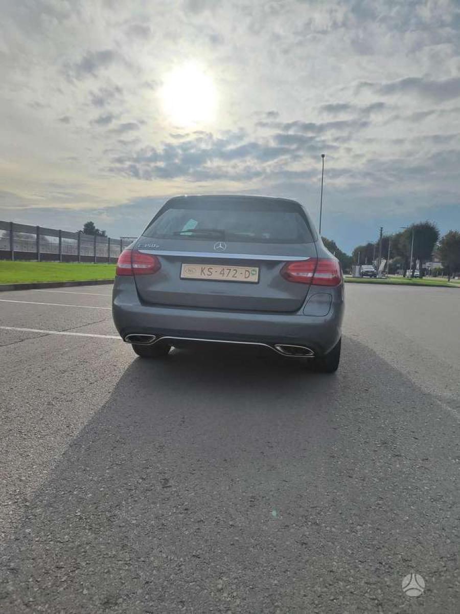 Pelēks Mercedes-Benz C 350 2017 Kauņa, ar dzinēja tilpumu 1.99 L un nobraukumu 261 tūkst. km par 12700 €, foto 14 vietnē AUTOMOTO.COM.LV