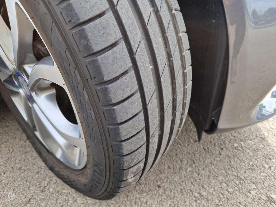 Pelēks Mercedes-Benz C 350 2017 Kauņa, ar dzinēja tilpumu 1.99 L un nobraukumu 261 tūkst. km par 12700 €, foto 30 vietnē AUTOMOTO.COM.LV