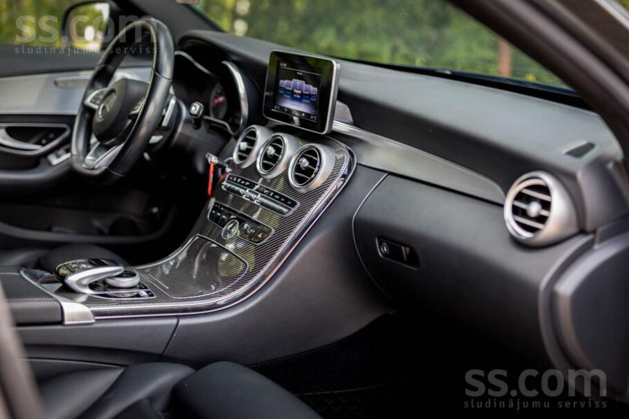 Pelēks Mercedes-Benz C 350 2017 Rīga, ar dzinēja tilpumu 2.00 L un nobraukumu 208 tūkst. km par 13490 €, foto 12 vietnē AUTOMOTO.COM.LV