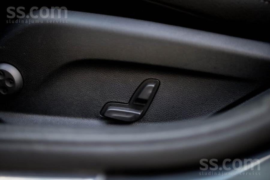 Pelēks Mercedes-Benz C 350 2017 Rīga, ar dzinēja tilpumu 2.00 L un nobraukumu 208 tūkst. km par 13490 €, foto 18 vietnē AUTOMOTO.COM.LV