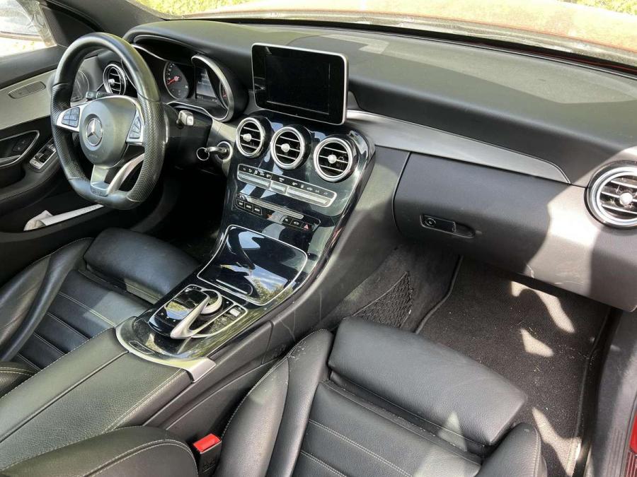 Sarkans Mercedes-Benz C 350 2017 Kauņa, ar dzinēja tilpumu 1.99 L un nobraukumu 174 tūkst. km par 8650 €, foto 3 vietnē AUTOMOTO.COM.LV