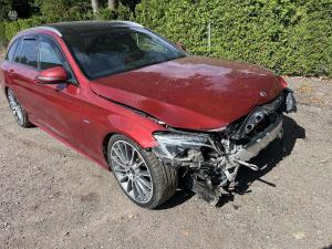 Sarkans Mercedes-Benz C 350 2017 Kauņa, ar dzinēja tilpumu 1.99 L un nobraukumu 174 tūkst. km par 8650 €, foto 4 vietnē AUTOMOTO.COM.LV