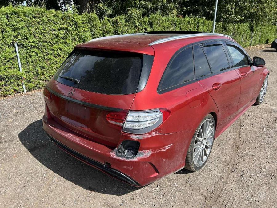 Sarkans Mercedes-Benz C 350 2017 Kauņa, ar dzinēja tilpumu 1.99 L un nobraukumu 174 tūkst. km par 8650 €, foto 7 vietnē AUTOMOTO.COM.LV