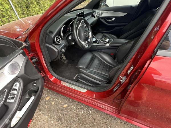 Red Mercedes-Benz C 350 2017 in Kaunas, with an engine capacity of 1.99 L and mileage of 174 thousand km for 8650 €, photo 7 on AUTOMOTO.COM.LV