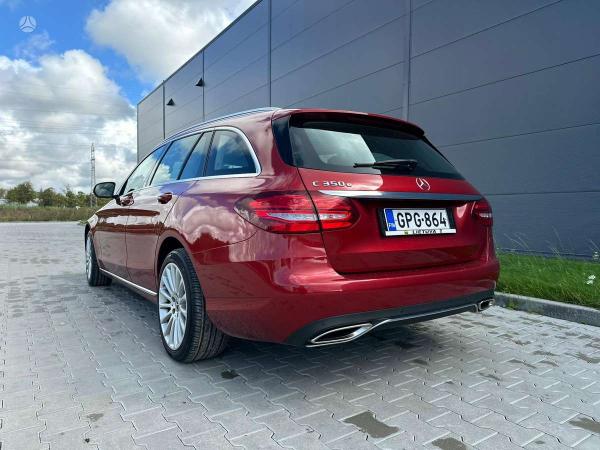 Sarkans Mercedes-Benz C 350 2018 Klaipėda, ar dzinēja tilpumu 2.00 L un nobraukumu 117 tūkst. km par 16300 €, foto 7 vietnē AUTOMOTO.COM.LV