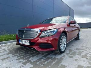 Красный Мерседес Ц 350 2018 в Клайпеда, объемом двигателя 2.00 л и пробегом 117 тыс. км за 16300 €, фото 10 на AUTOMOTO.COM.LV