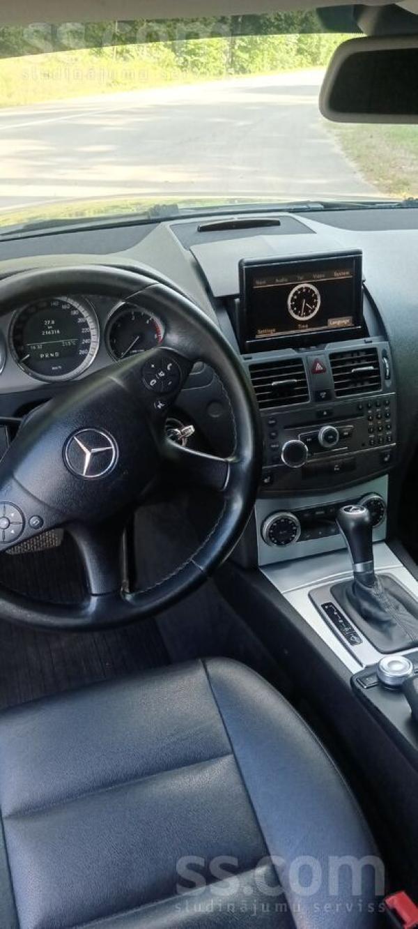 Mercedes-Benz C 350 2009 Rīga, ar dzinēja tilpumu 3.00 L un nobraukumu 227 tūkst. km par 5999 €, foto 8 vietnē AUTOMOTO.COM.LV