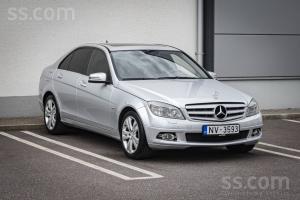 Mercedes-Benz C 350 2009 in Riga, with an engine capacity of 3.00 L and mileage of 295 thousand km for 4990 €, photo 4 on AUTOMOTO.COM.LV